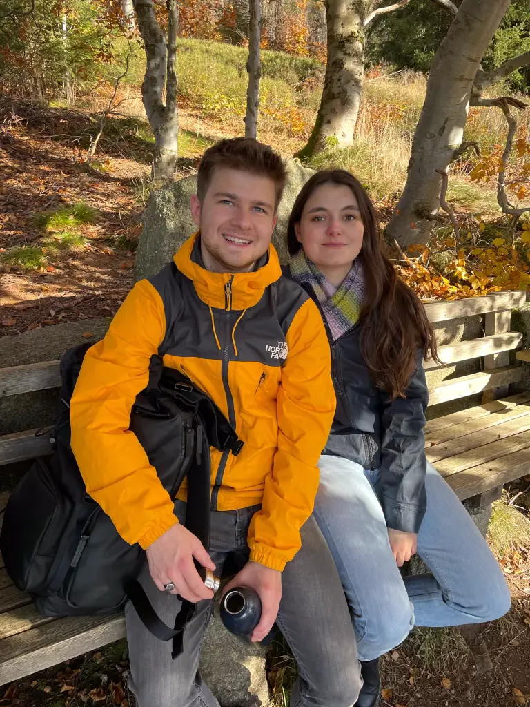 wir feiern mit euch.